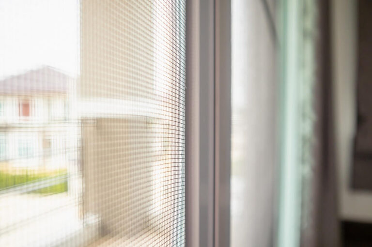 What's the Difference Between Window Screens by Material?